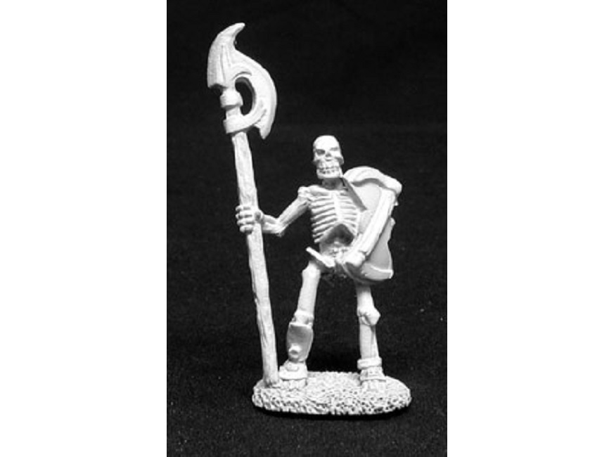 Reaper Dark Heaven Legends 02014 Skeleton Halberdier - snmstuff.co.uk