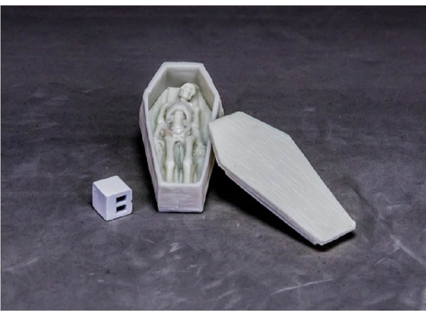 Reaper Bones 77633 Coffin And Corpse - snmstuff.co.uk