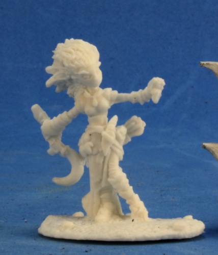Reaper Bones Pathfinder Lini, Iconic Gnome Druid - snmstuff.co.uk