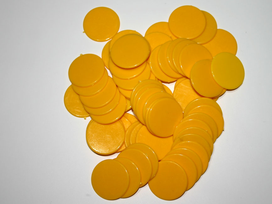 31mm Counters - 100g Pack - Yellow - snmstuff.co.uk